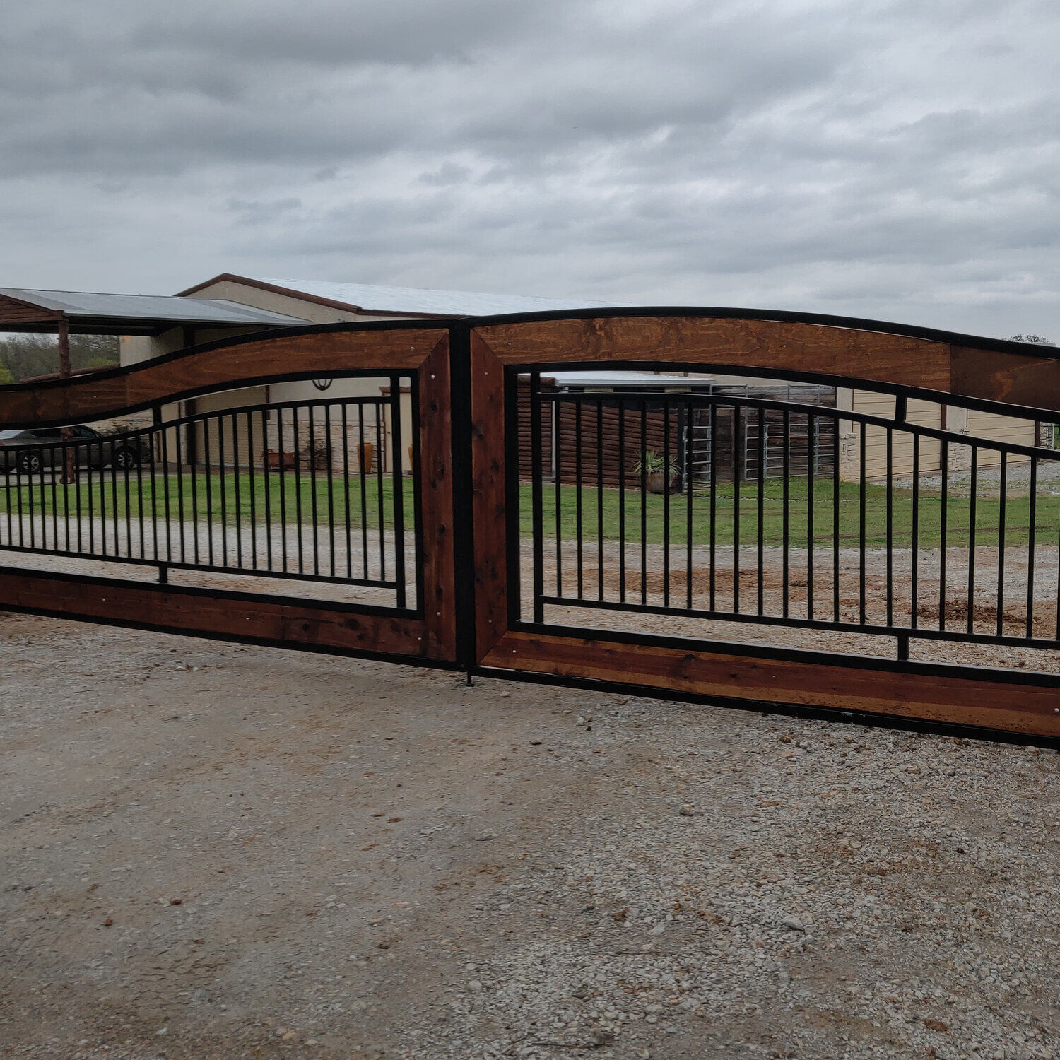 Fort Worth Automatic Gates | Summit Fence and Construction